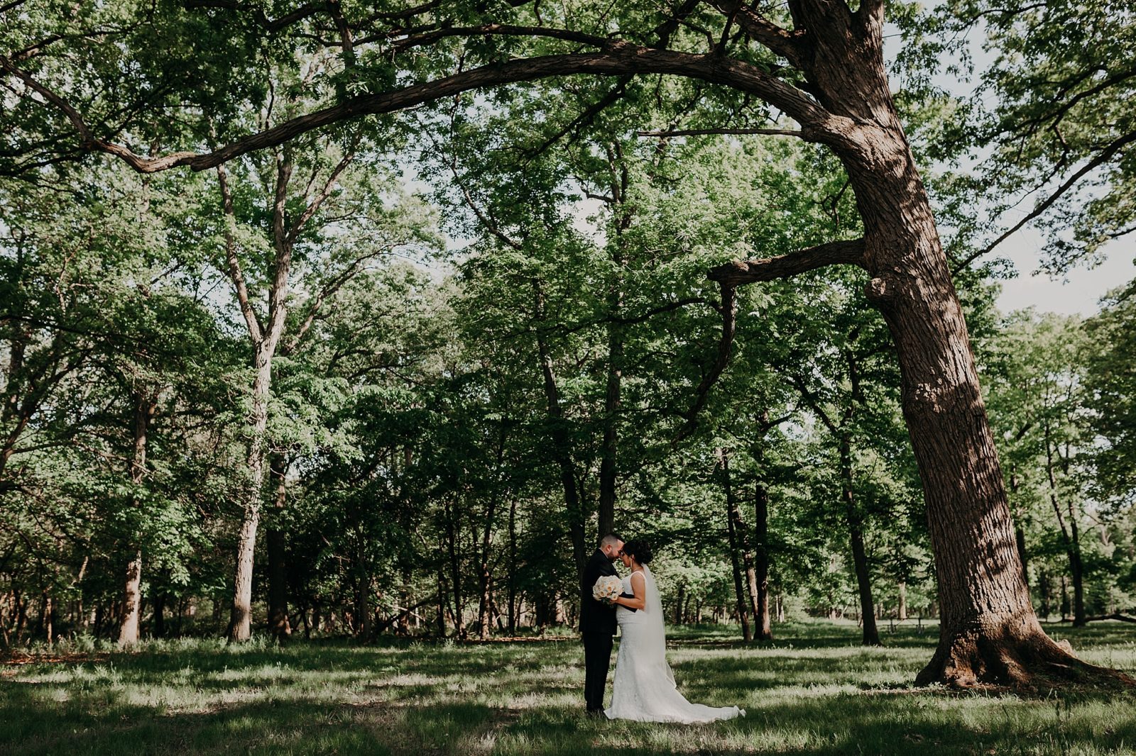 Chicago Wedding // Jose and Jennifer - Suzy Goodrick Photography