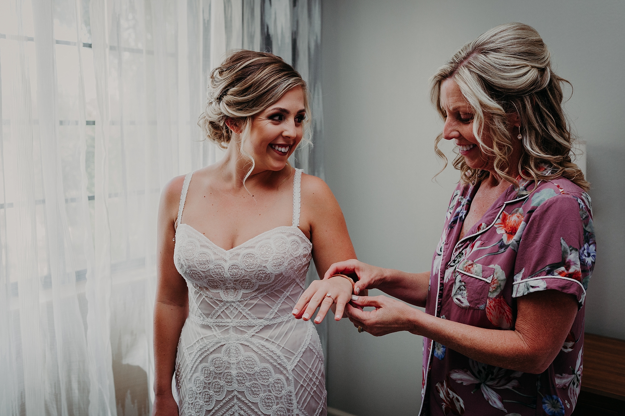 Phx Get Hitched Wedding with Adam and Rachel by Suzy Goodrick